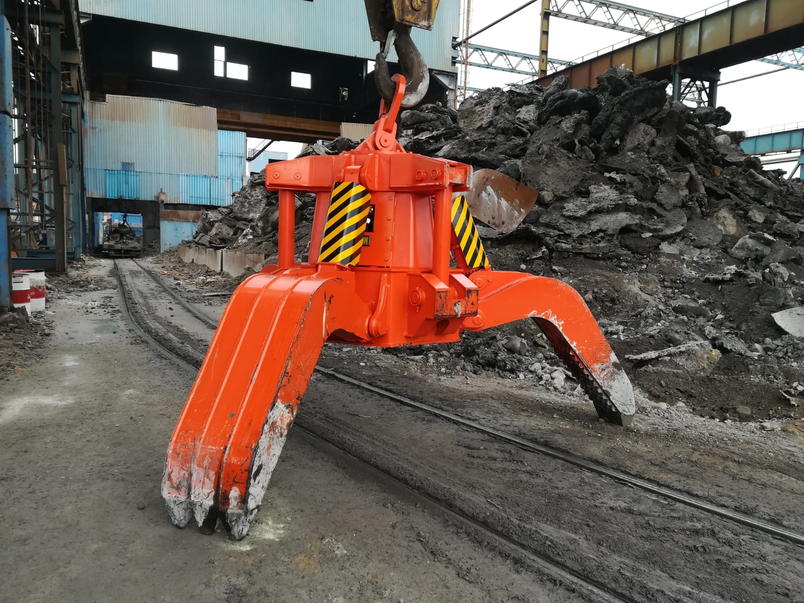 Polyp Attachments - Earthmoving & Demolition Attachments