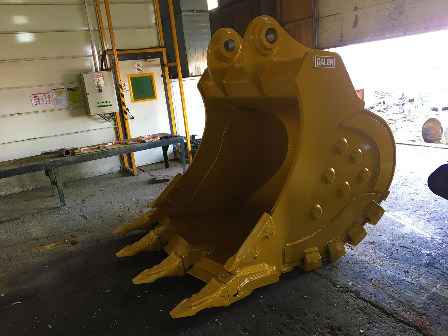 Cat 349 Rock Bucket