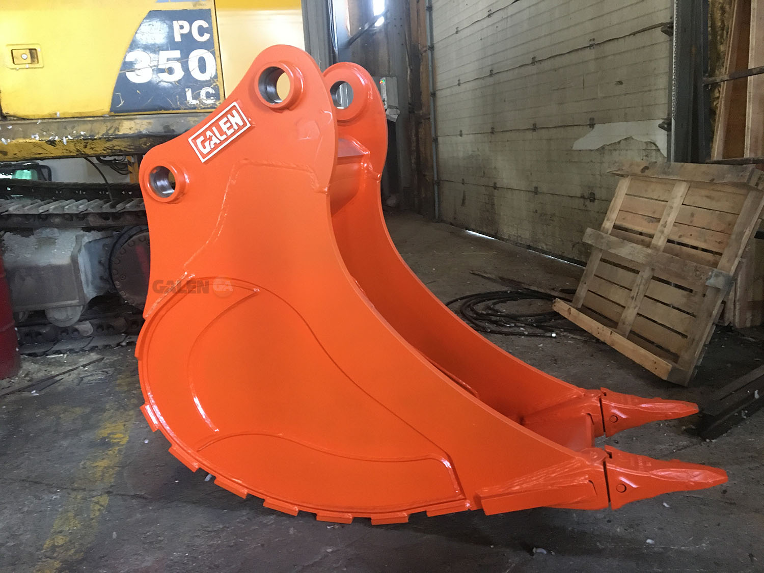 Hitachi ZX300 Excavator Bucket