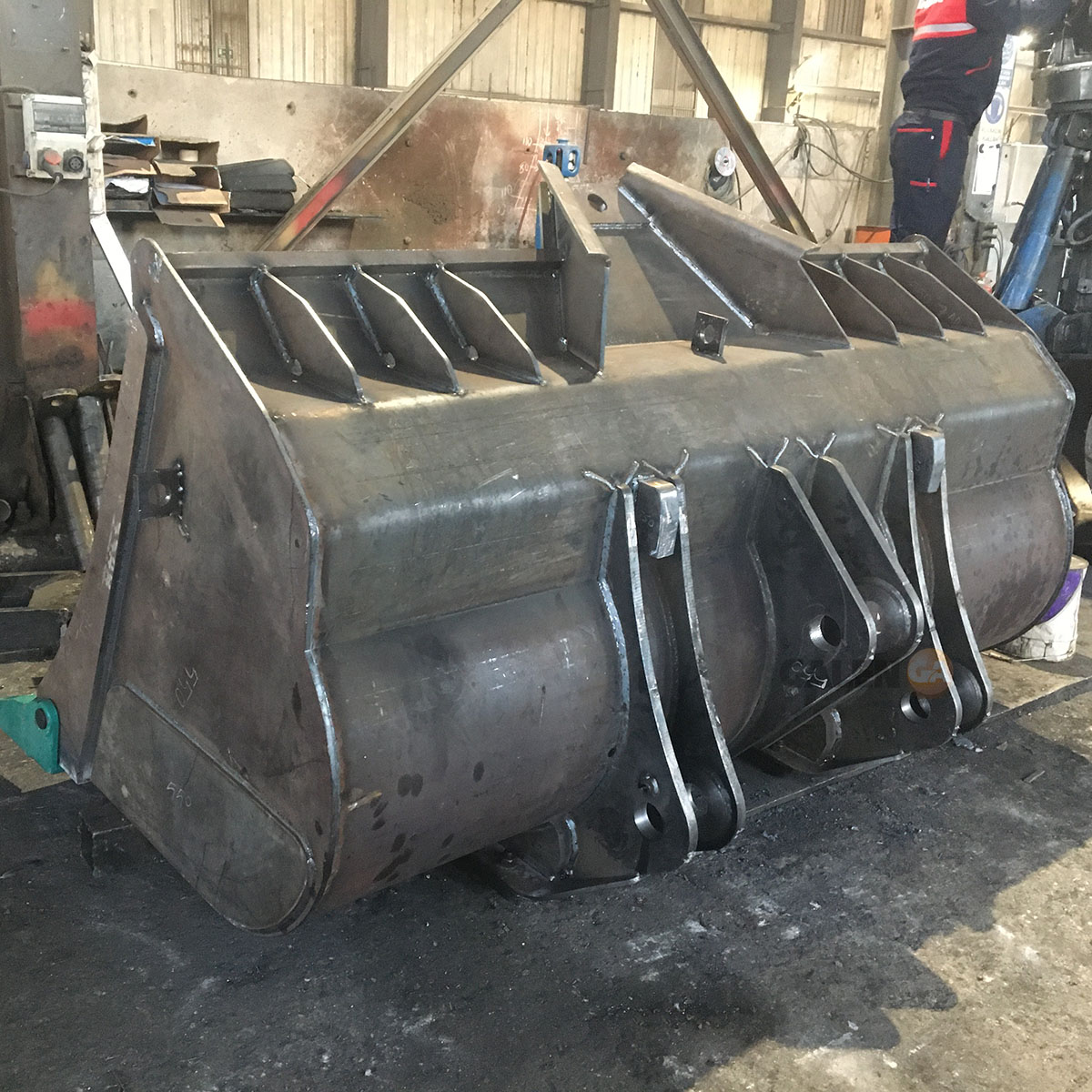 Liebherr L550 General Purpose Bucket