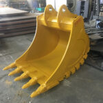 Komatsu PC210 Bucket