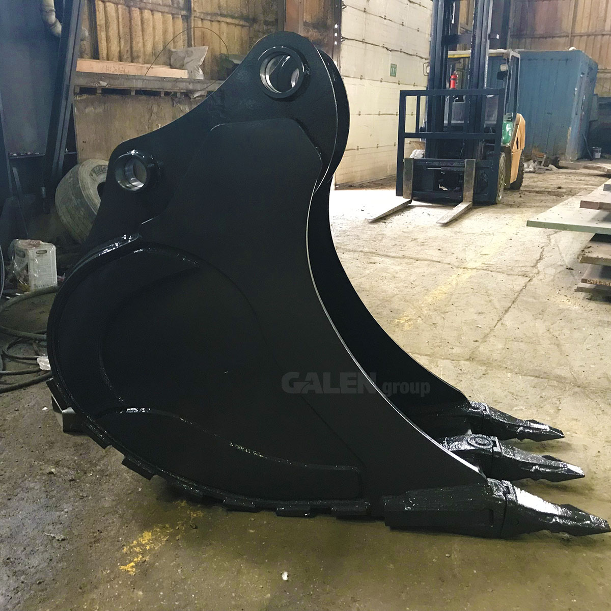 Volvo EC380 Bucket