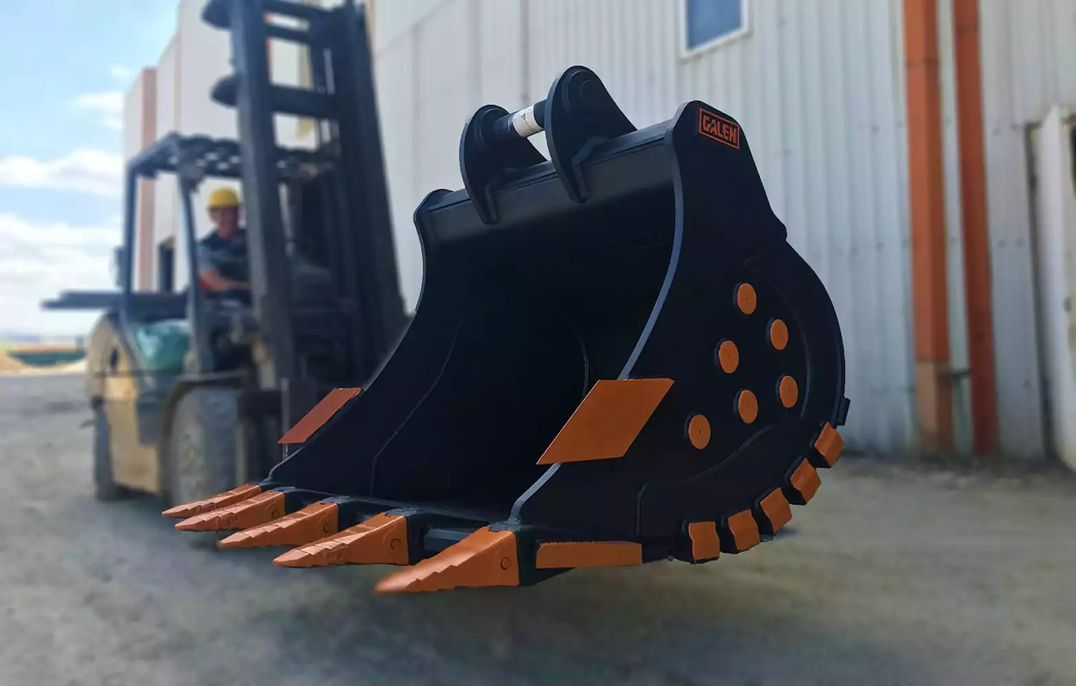 Hitachi ZX350 Heavy Duty Bucket